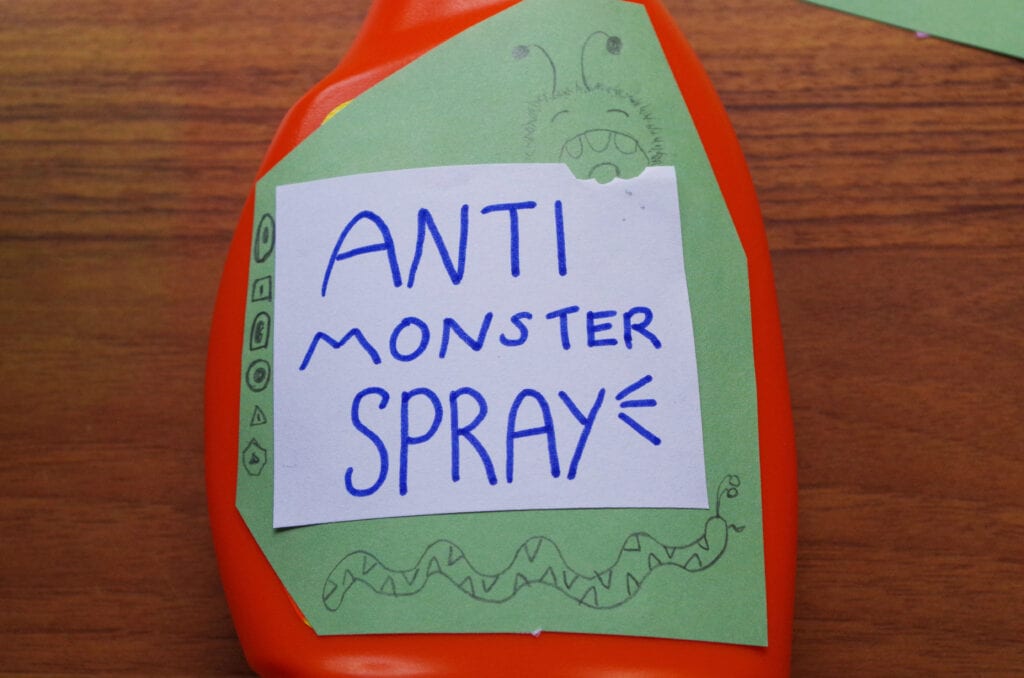 DIY Anti-monster spray - Love2BeMama