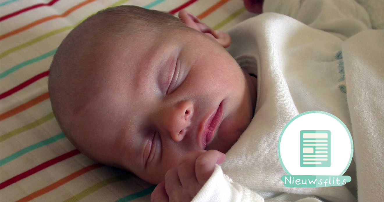 Bizar: verloskundige helpt vrouw met bevallen tijdens eigen bevalling!